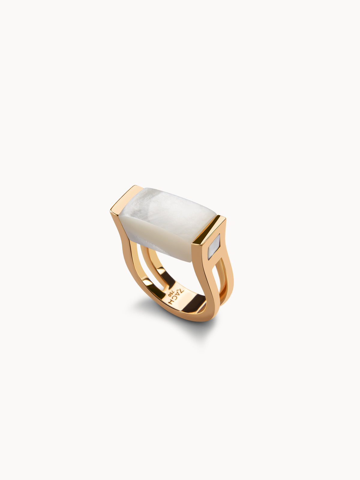 Gemz© Rectangular Ring in Mother of Pearl– Zagh